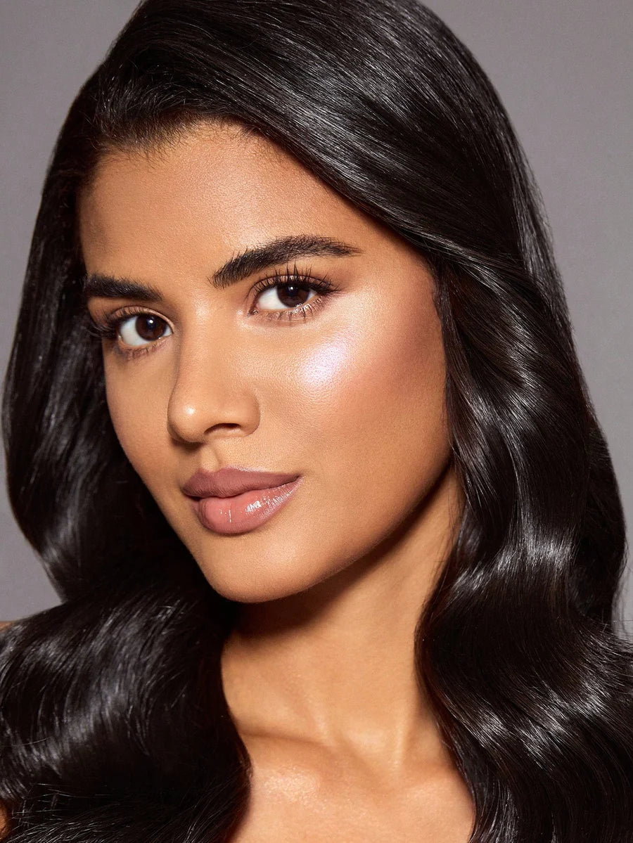 SHEGLAM - SNATCH 'N' GLOW STICK – Skin Store Pakistan